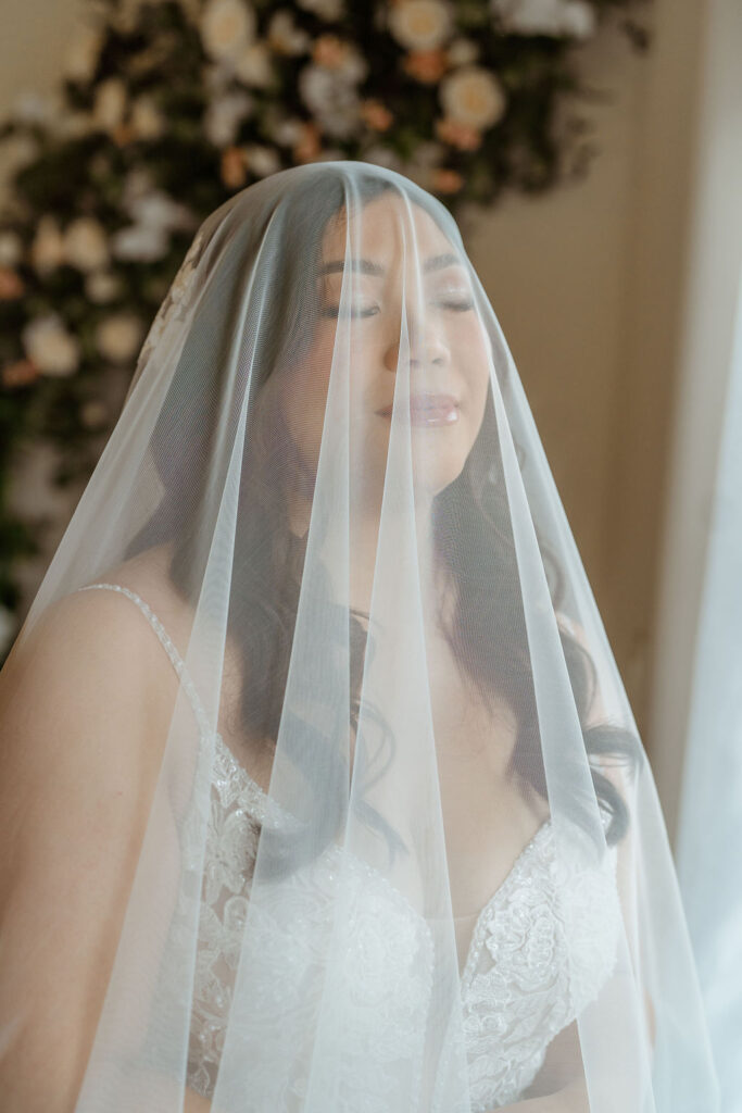A Beautiful Lakeview Estates & Winery Wedding ...
