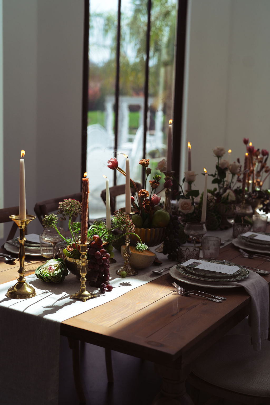 White Swan Castle | Sacramento Wedding Venue - ariannamaddoxphotography.com