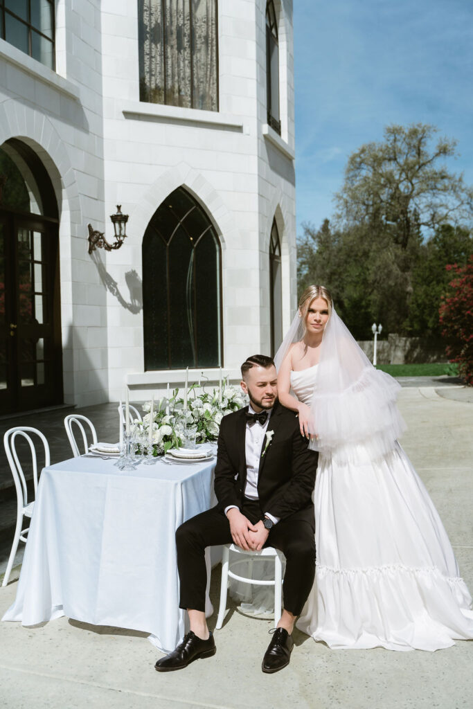 White Swan Castle | Sacramento Wedding Venue - ariannamaddoxphotography.com