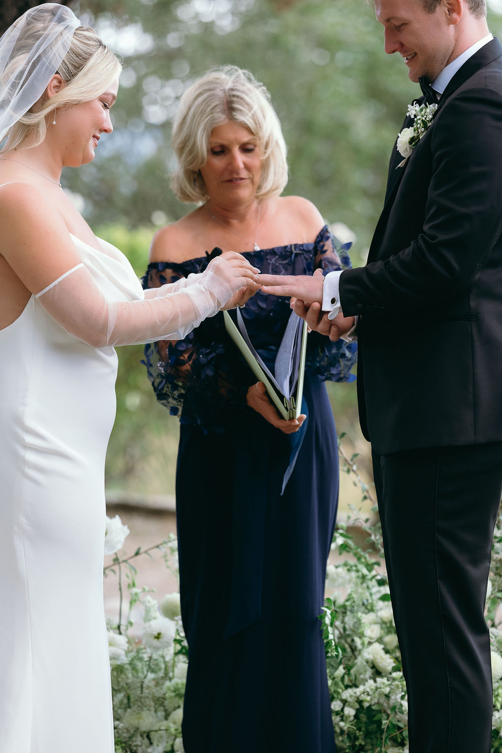 The Dalya Estate Organic Garden Chic Wedding - ariannamaddoxphotography.com